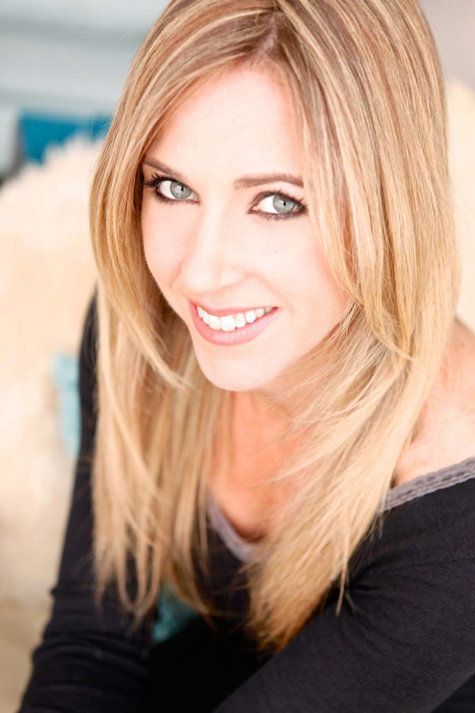 Tina Dixon | TV Broadcaster – TV BROADCASTER